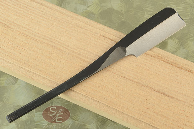 Epicurean Edge: Japanese and European professional chefs knives